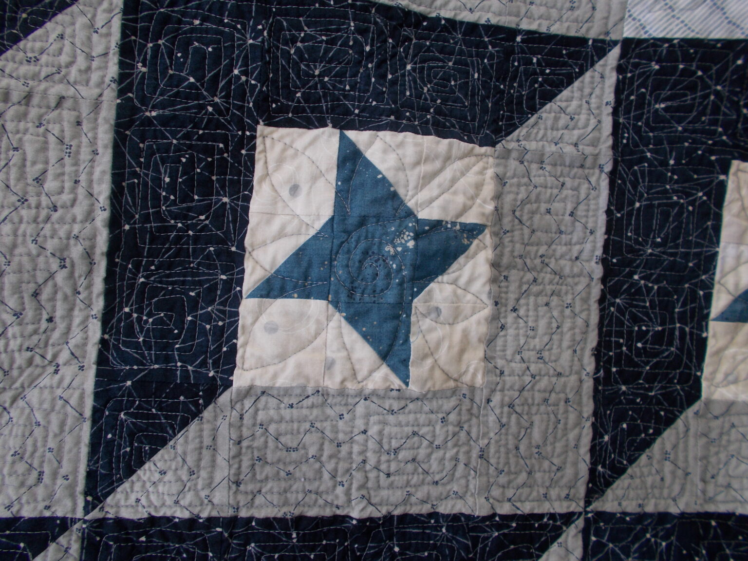 Friendship Star Quilt Block Tutorial - Aunt Ems Quilts