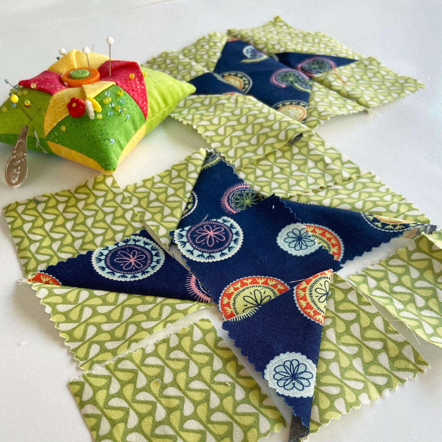 Friendship Star Quilt Block Tutorial - Aunt Ems Quilts